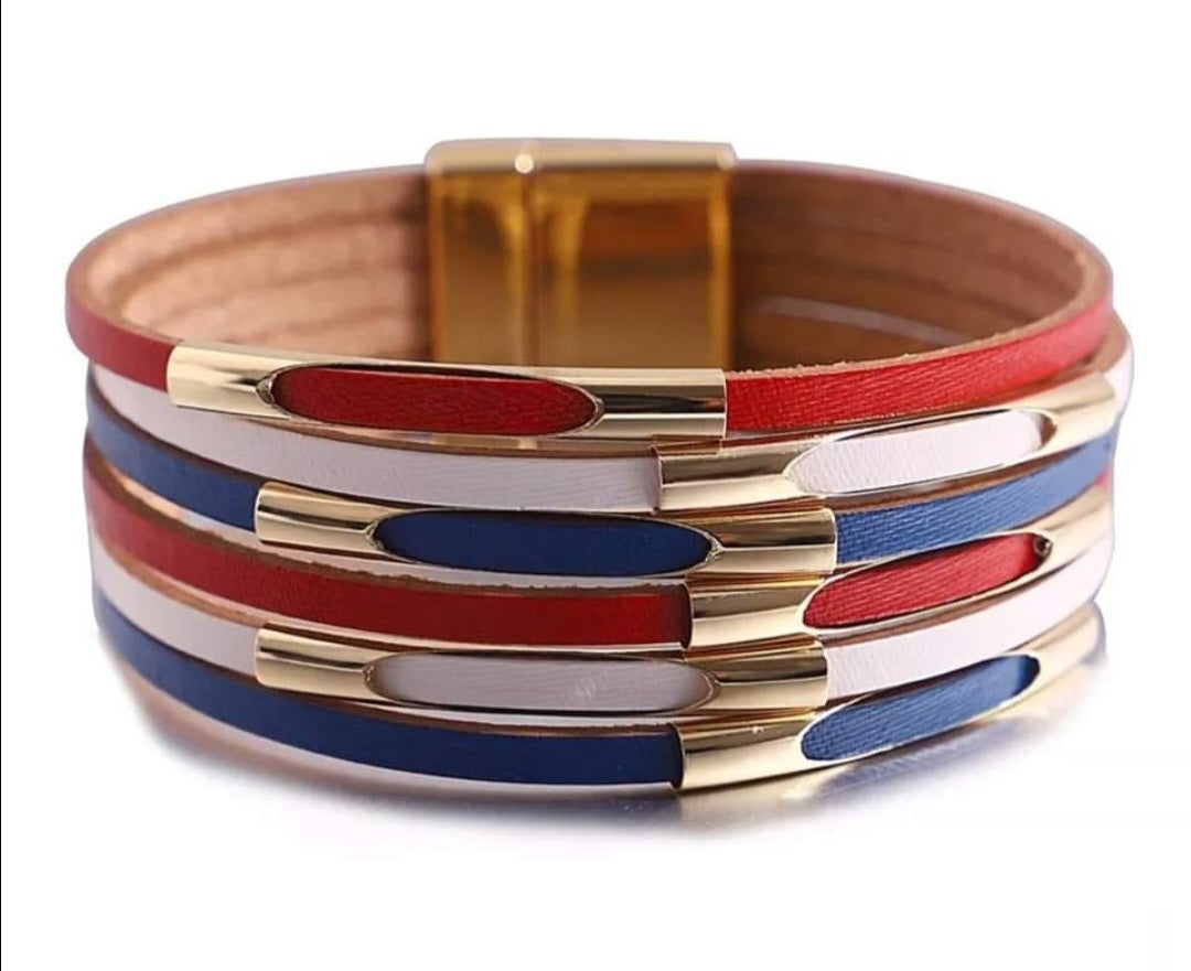 The 716 + BUFFALOVE collection – Designs by AshleyS